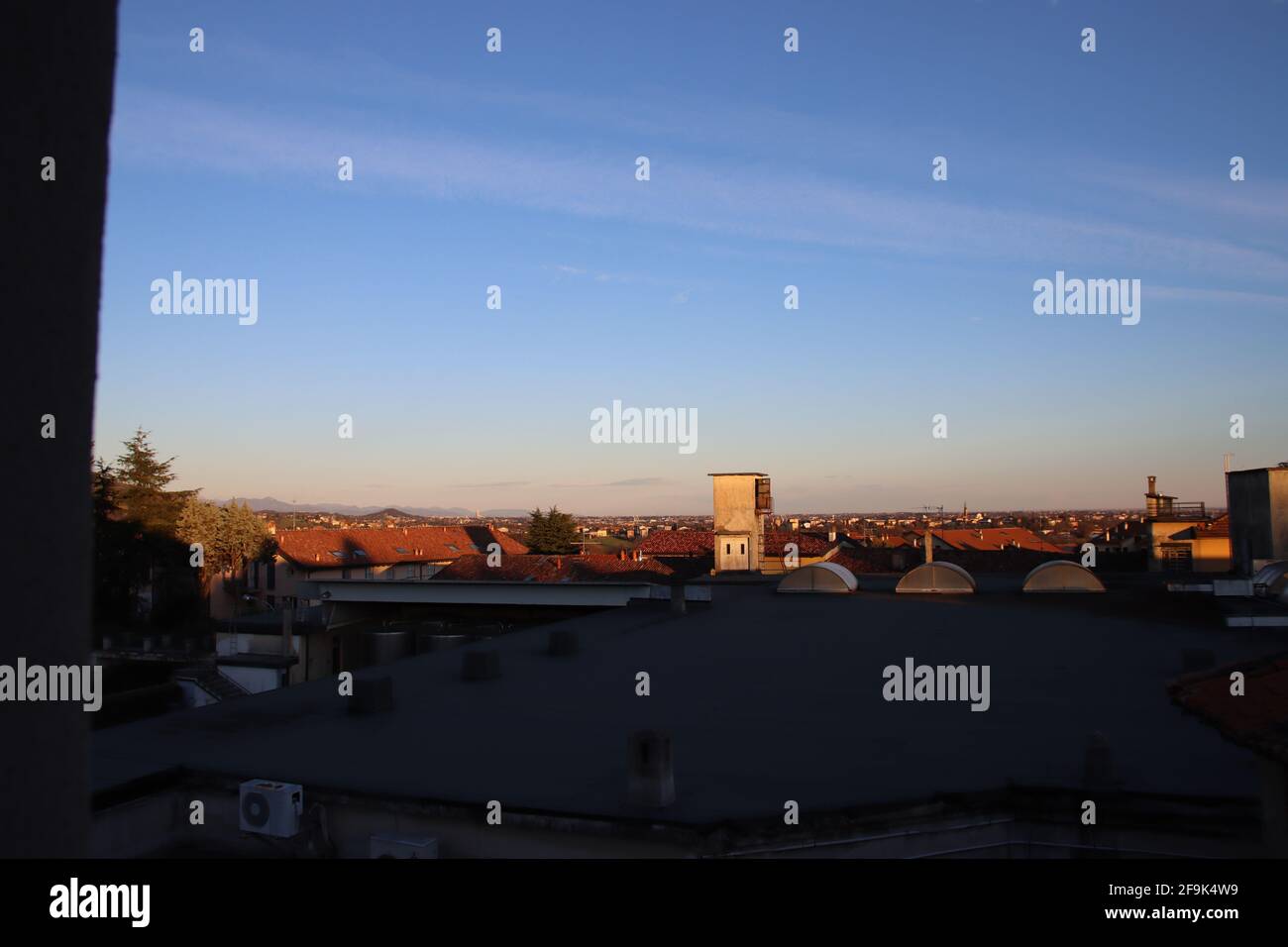 Tetti tetti tetti tetti hi-res stock photography and images - Alamy