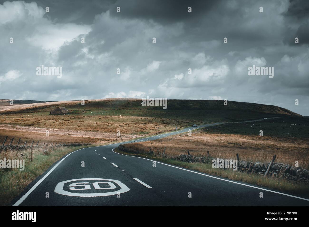 Winding path vector hi-res stock photography and images - Alamy