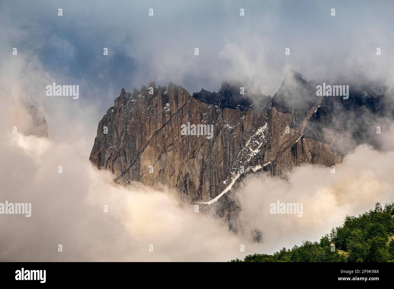 Dramatic landscapes of patagonia hi-res stock photography and images ...