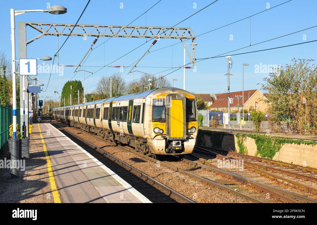 Cambridge bound class 387 EMU approaches the station at Royston ...