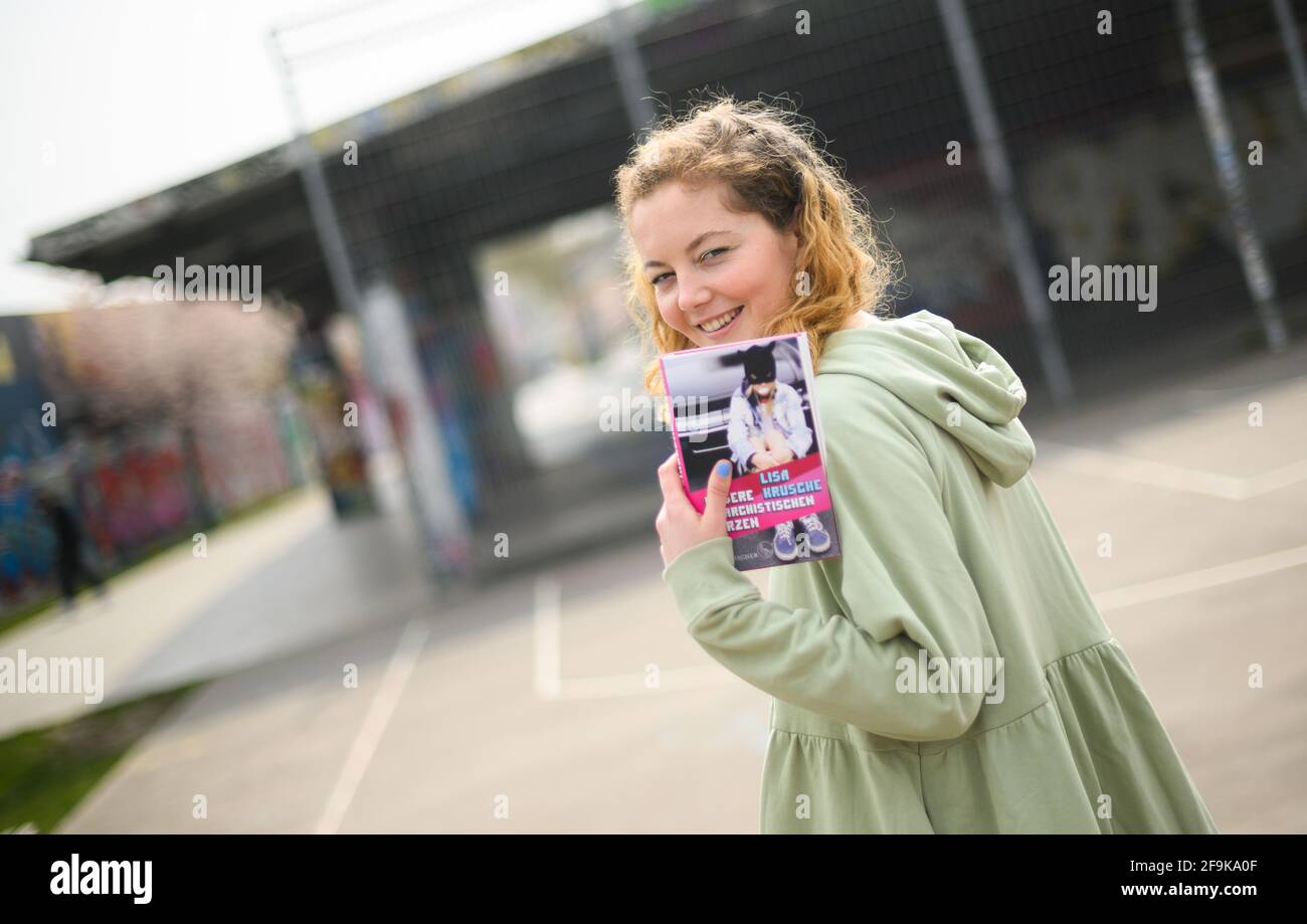 Lisa krusche hi-res stock photography and images - Alamy