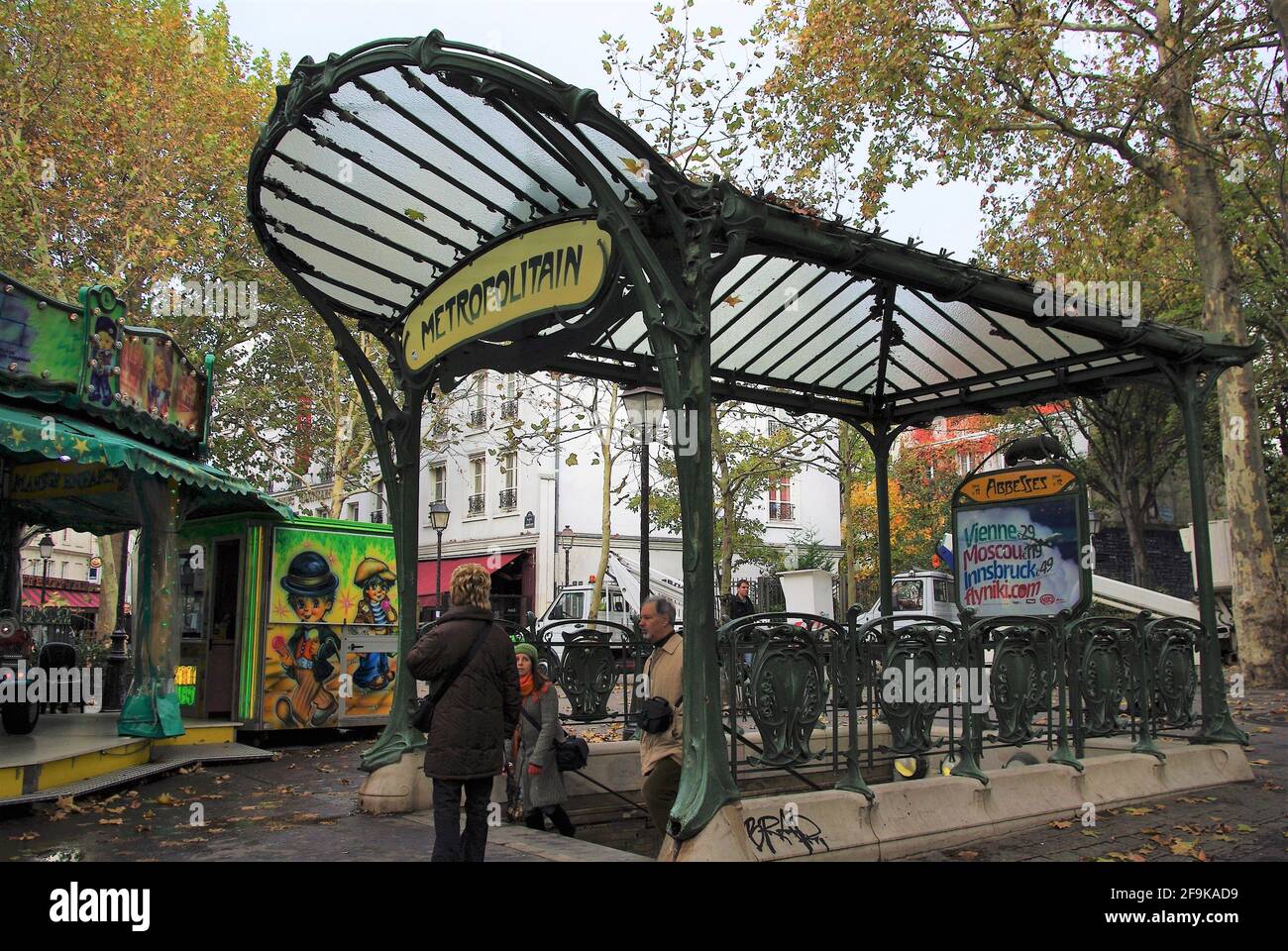 Les Abbesses Metro Station entrance, Montmartre, Paris, France Stock ...
