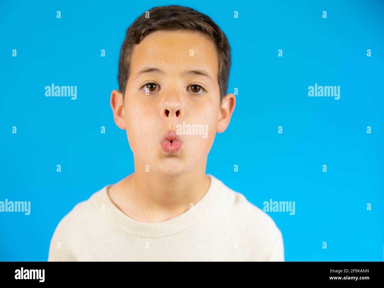 Whistle mouth whistling hi-res stock photography and images - Alamy