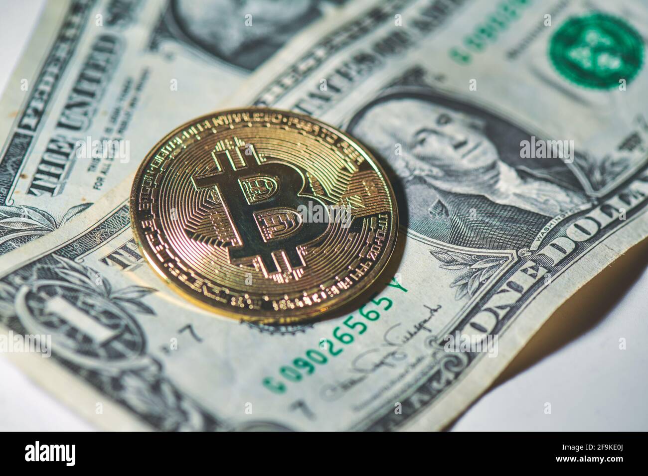 One bitcoin hi-res stock photography and images - Alamy