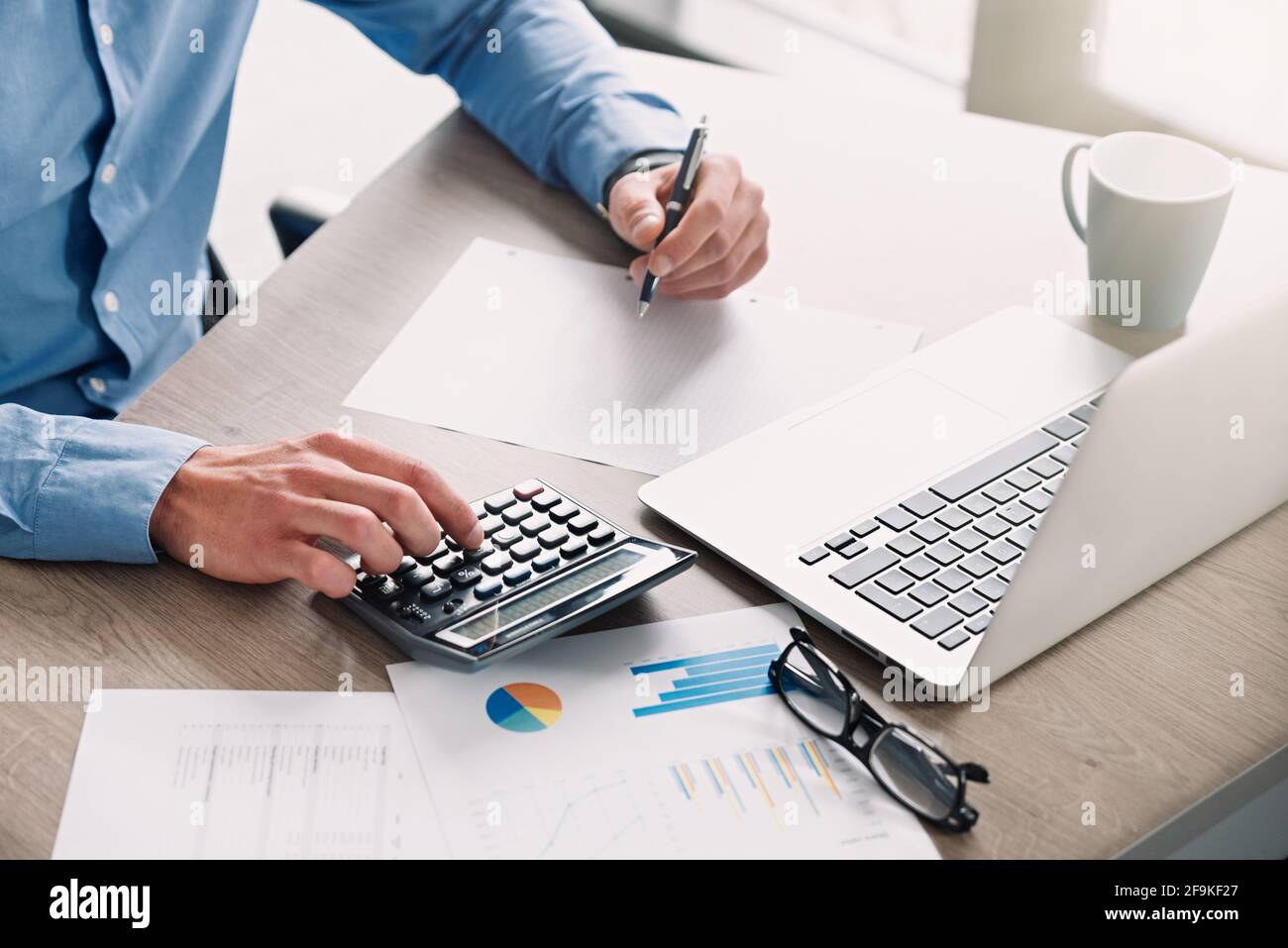 Bookkeeping office hi-res stock photography and images - Alamy