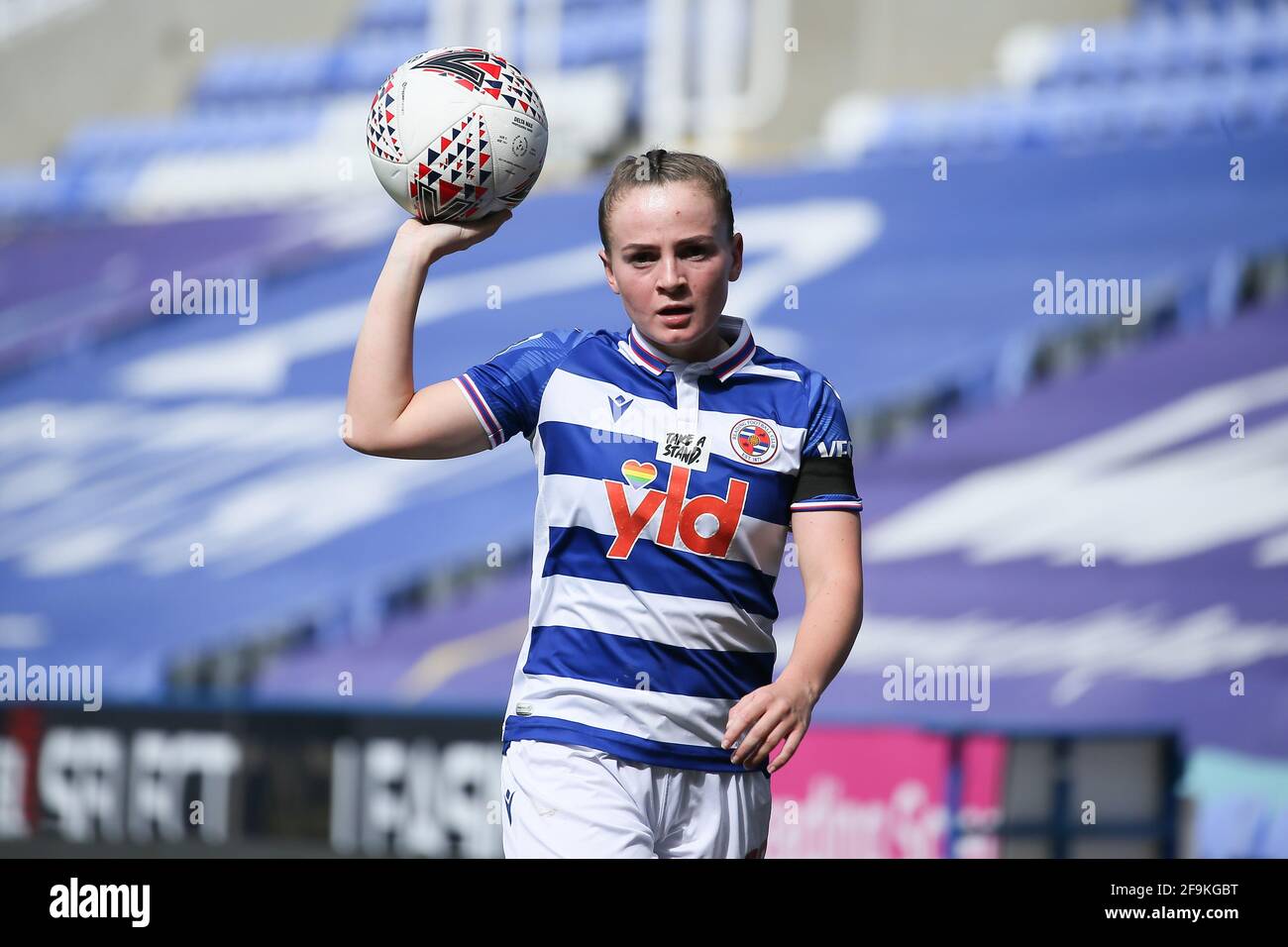 Lily woodham reading hi-res stock photography and images - Alamy