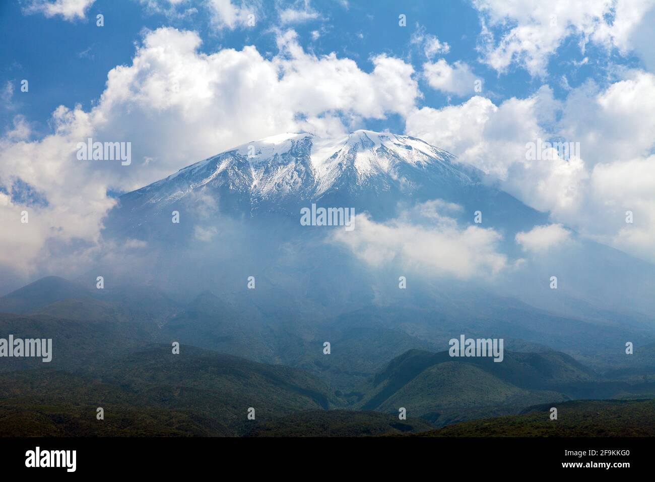 El Misti volcano in the middle of clouds, one of the best of volcanoes ...