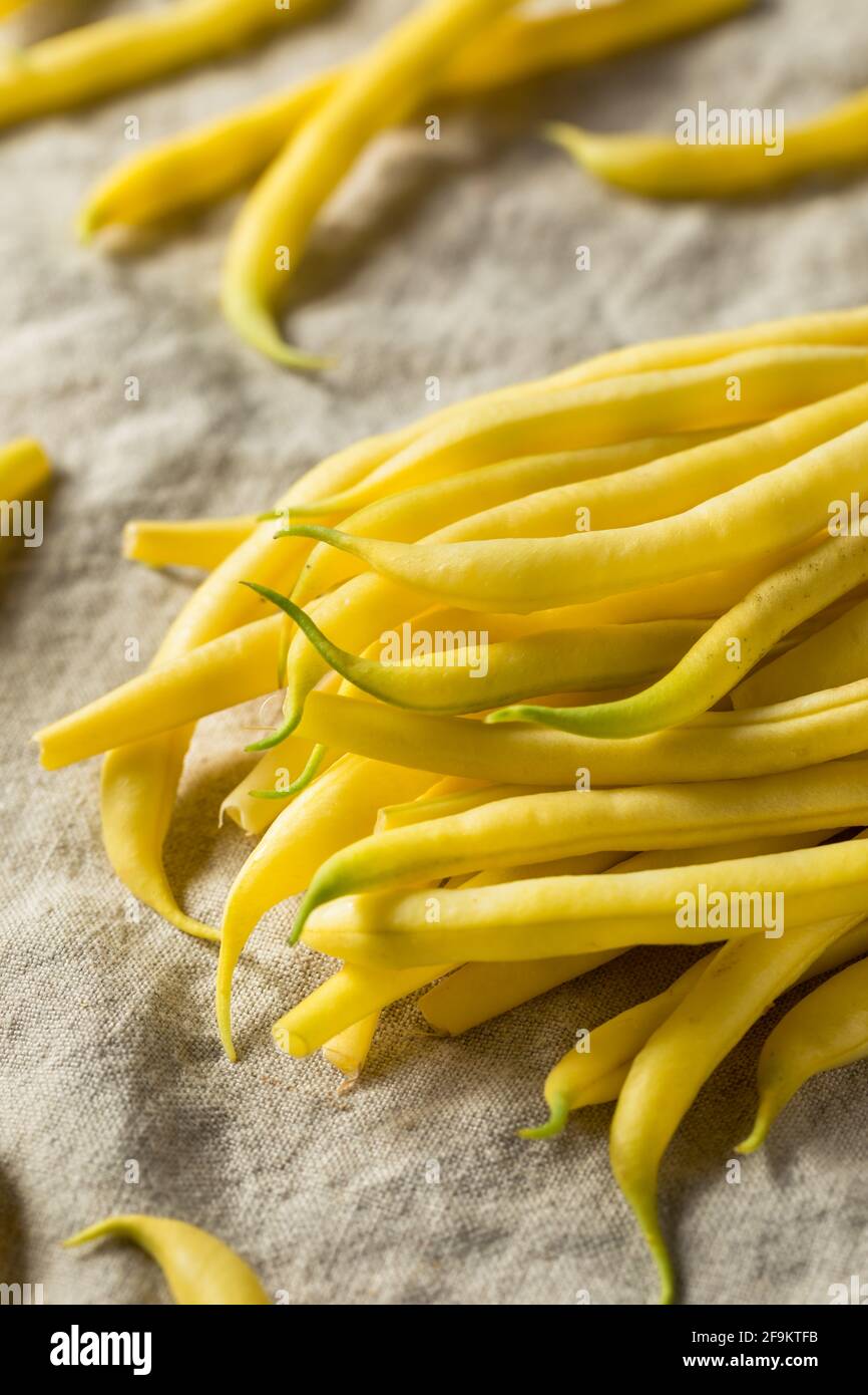 Yellow string beans hi-res stock photography and images - Alamy