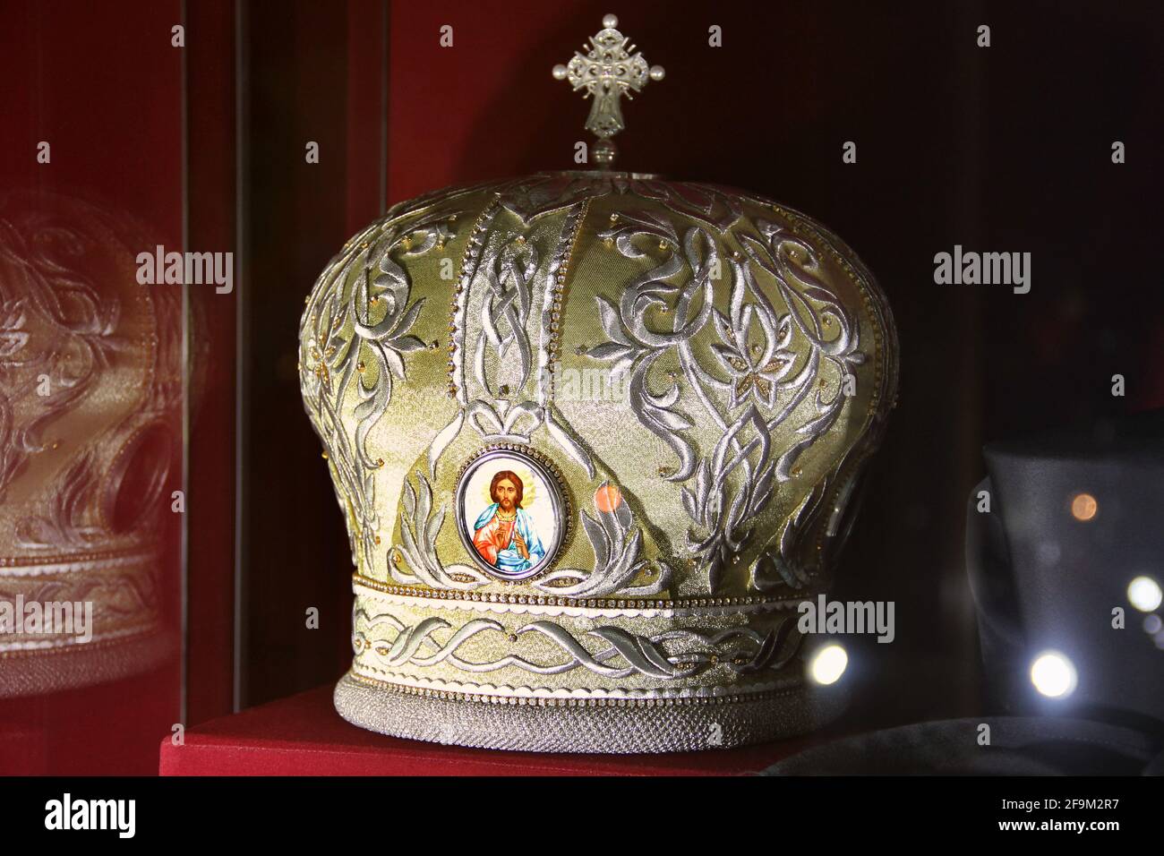 Priests crown hi-res stock photography and images - Alamy