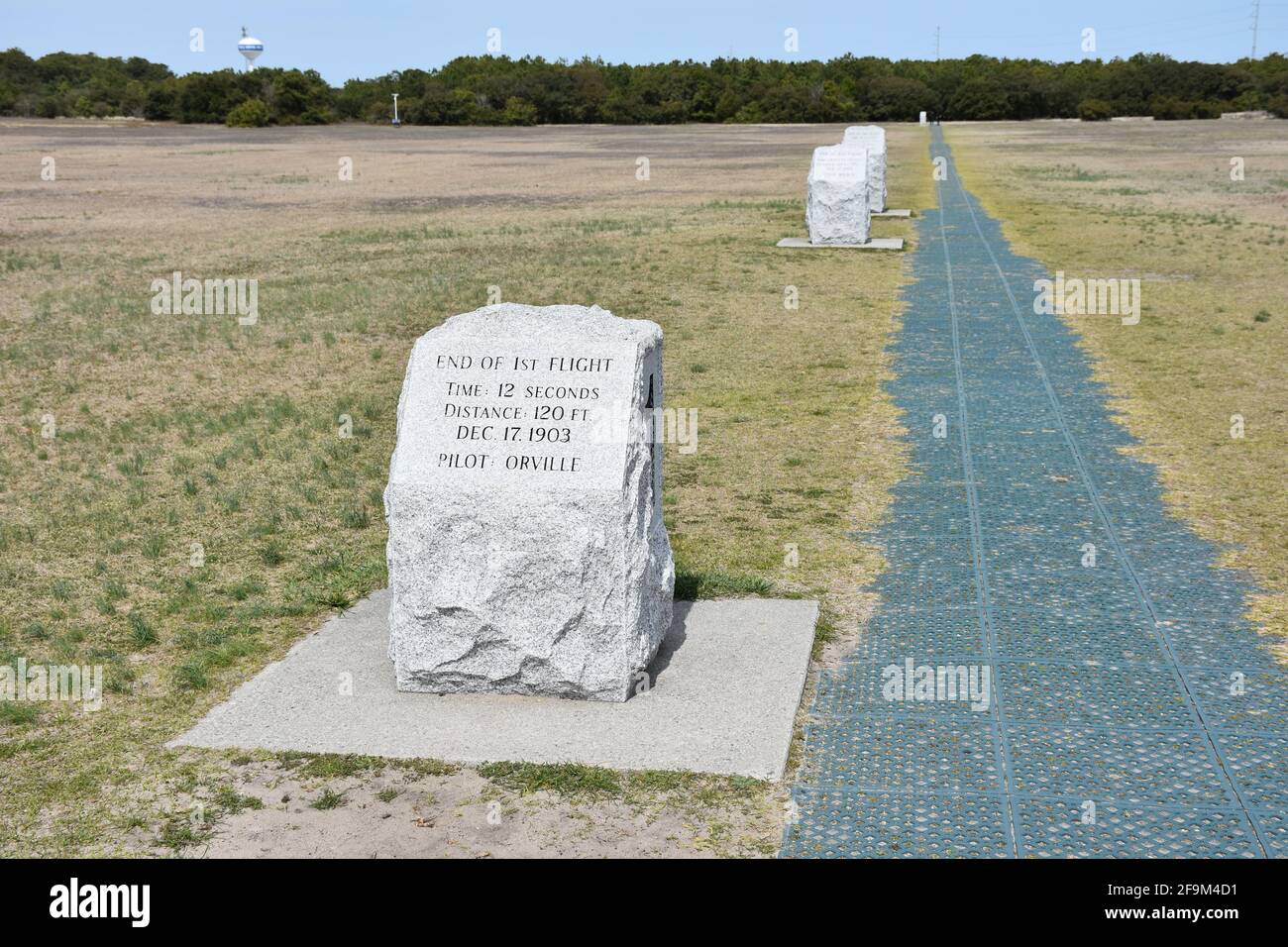 A Marker showing where the first flight of the Wright Brothers ended ...