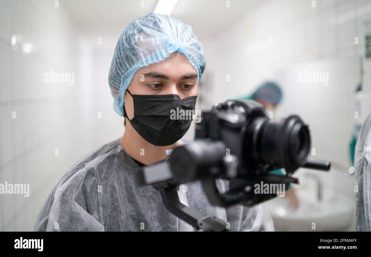 Professional engagement hi-res stock photography and images - Alamy