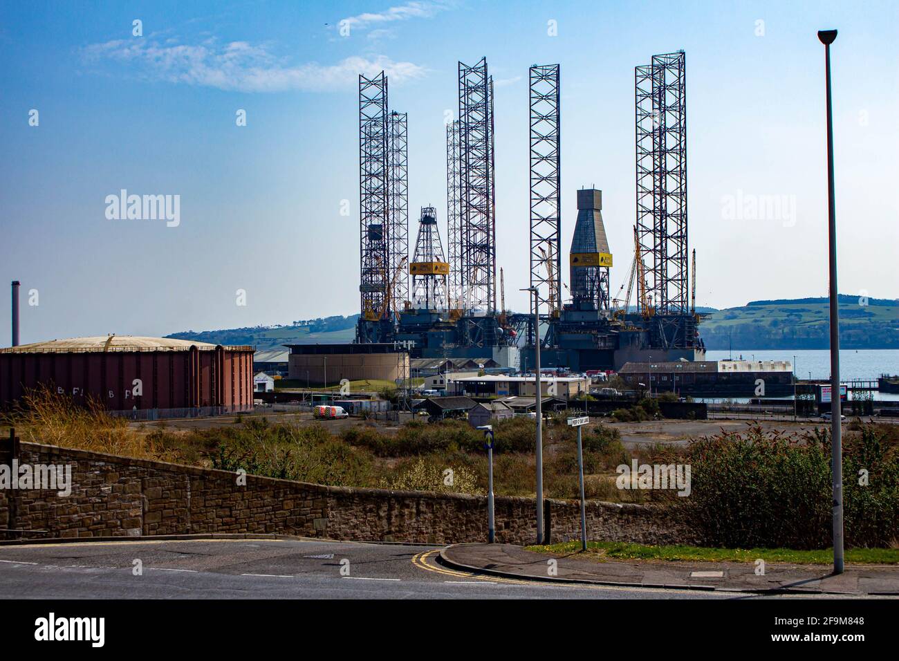 Stagecoach dundee bus station hi-res stock photography and images - Alamy