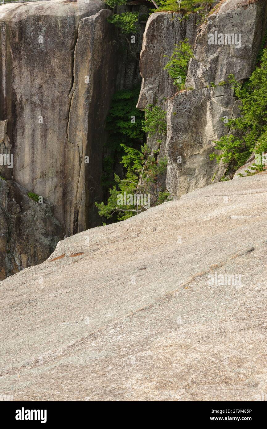 The top of Cathedral Ledge in Bartlett, New Hampshire. Cathedral Ledge ...
