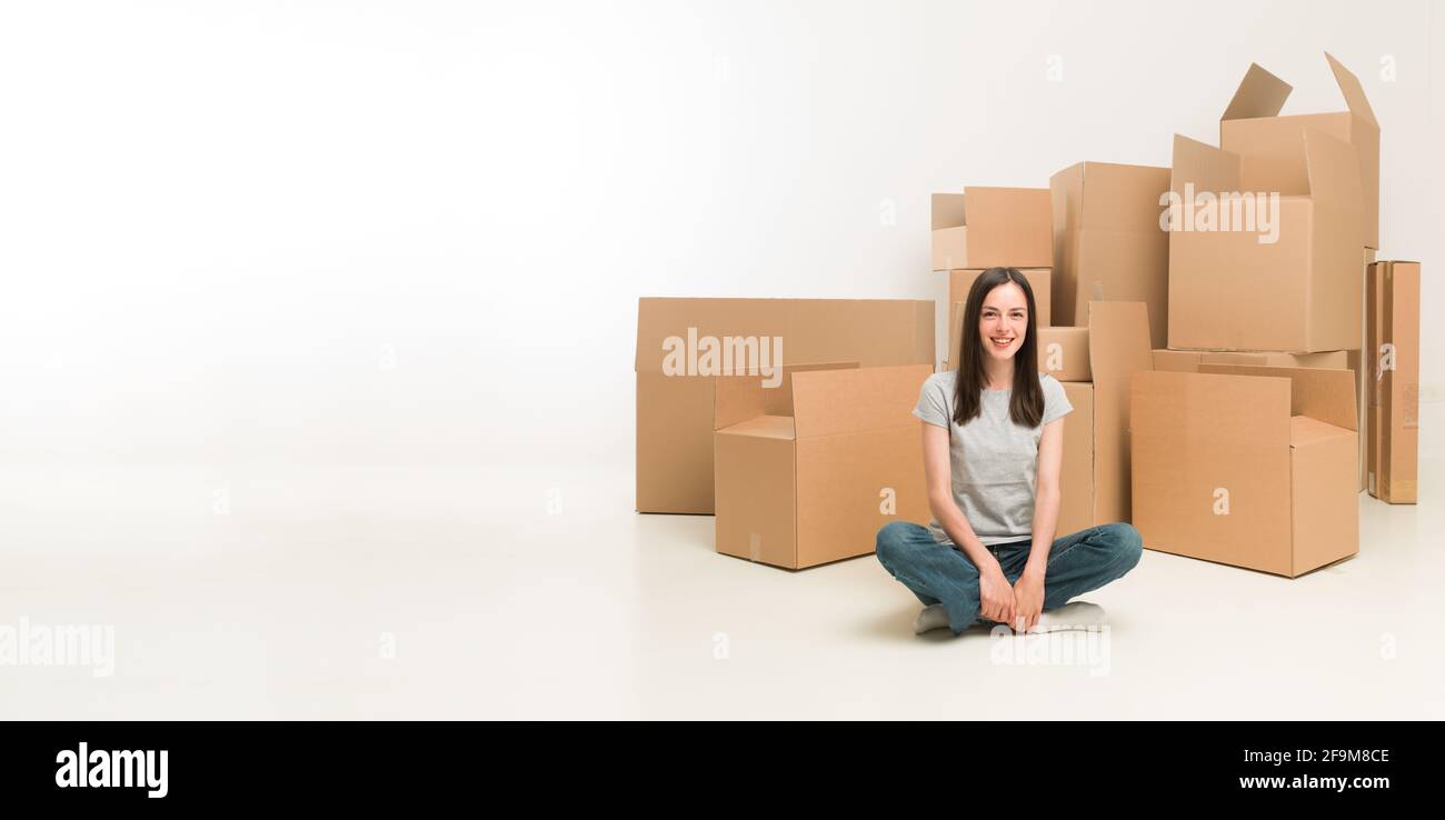 Happy mover hi-res stock photography and images - Alamy
