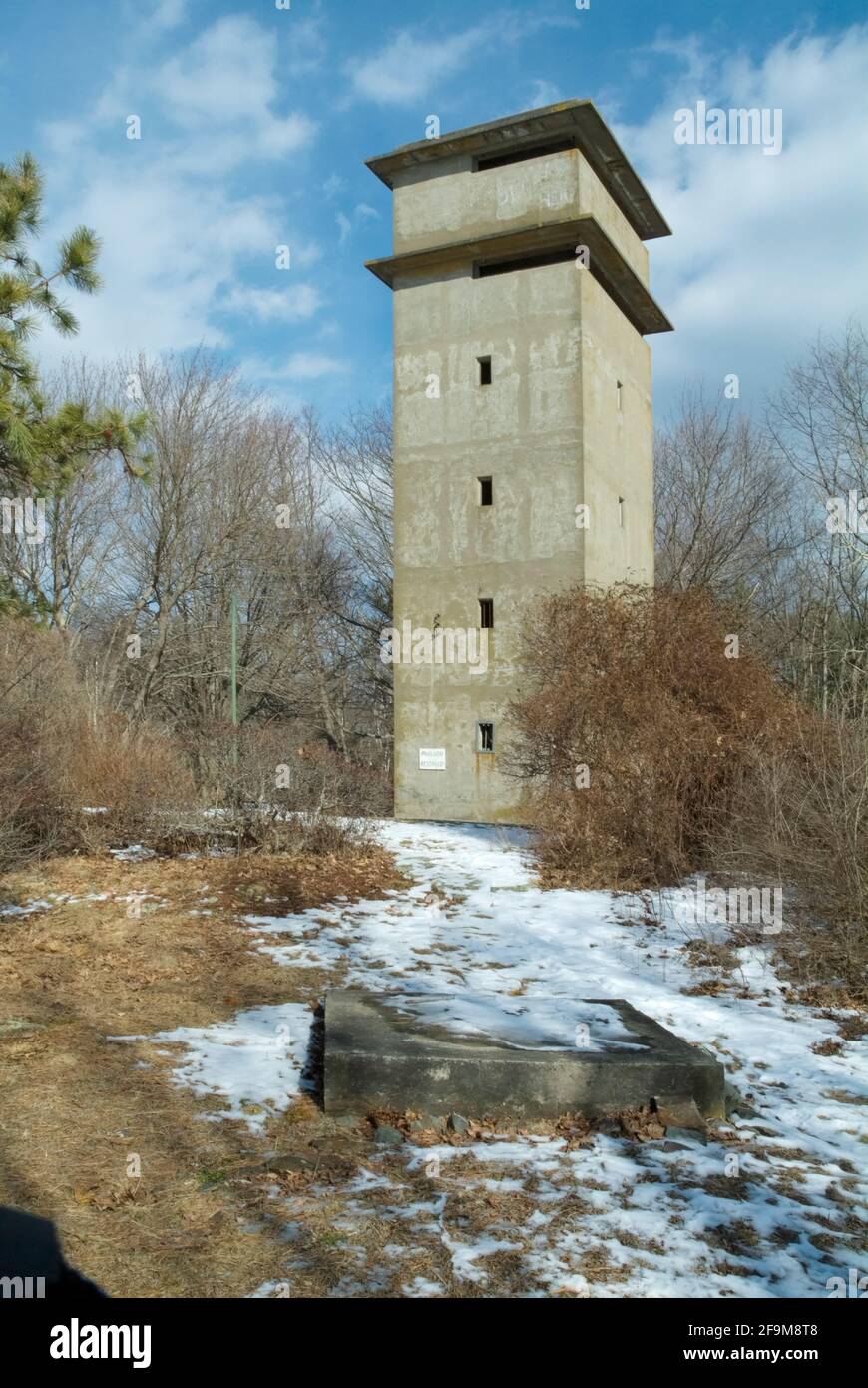 Fire Control Tower at Fort Foster Park on Gerrish Island in Kittery ...