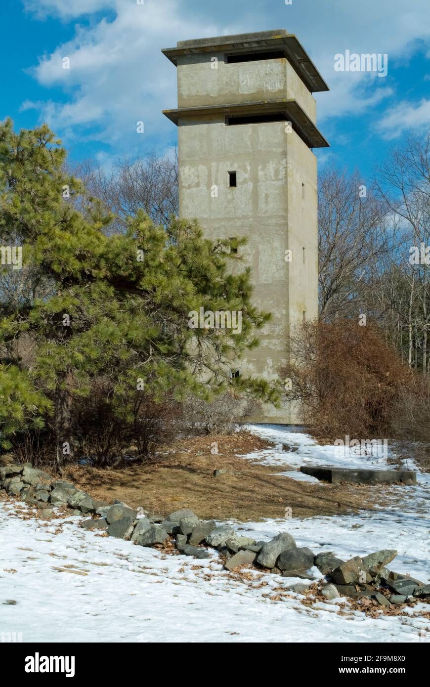 Fire Control Tower at Fort Foster Park on Gerrish Island in Kittery ...