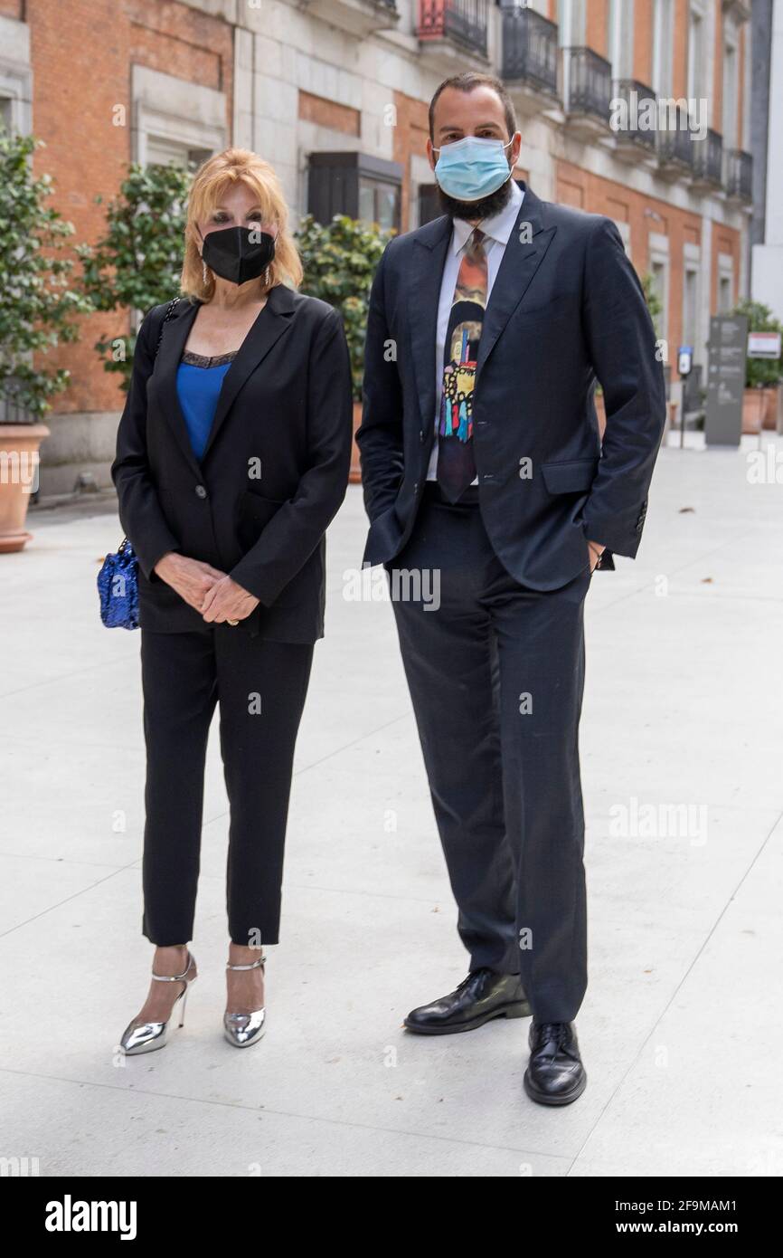 Baroness Thyssen (Carmen Cervera) and her son Borja Thyssen pose during ...