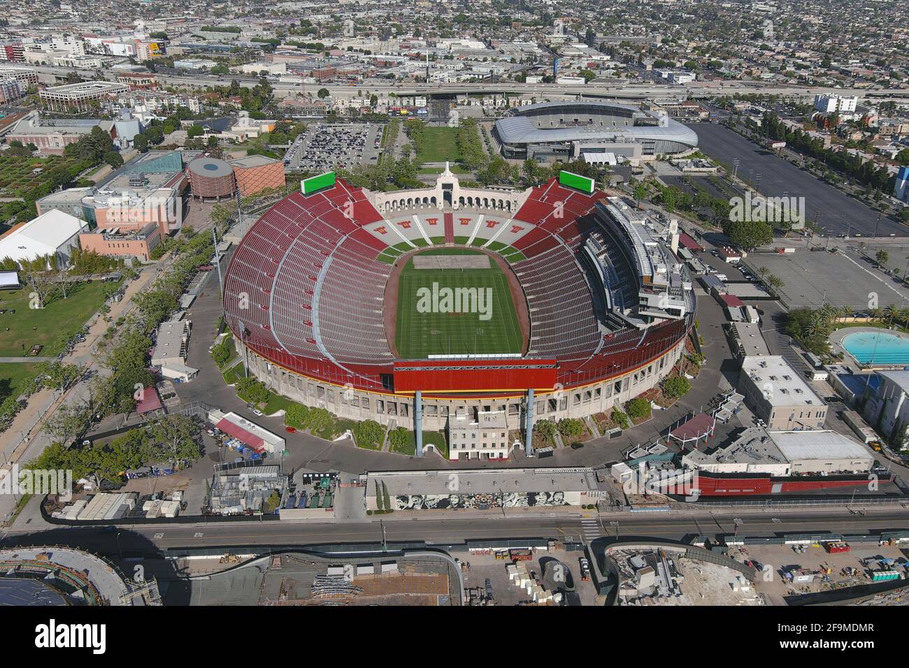 Los Angeles, United States. 19th Apr, 2021. An aerial view of the Los ...