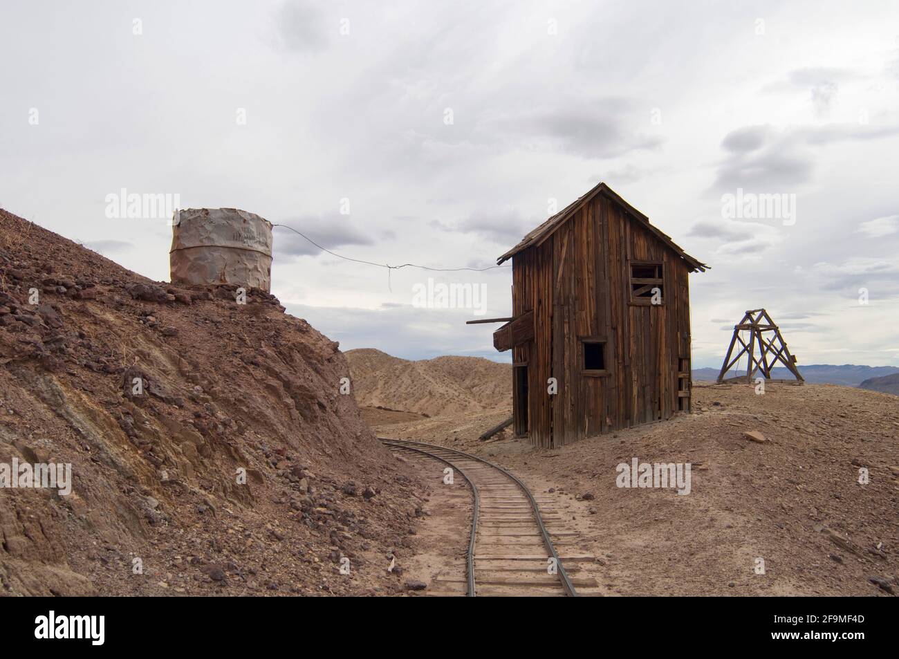 Old silver mine in a ghost town, Calico, Yermo, Mojave Desert ...