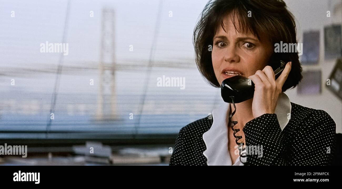 Sally Field Mrs Doubtfire