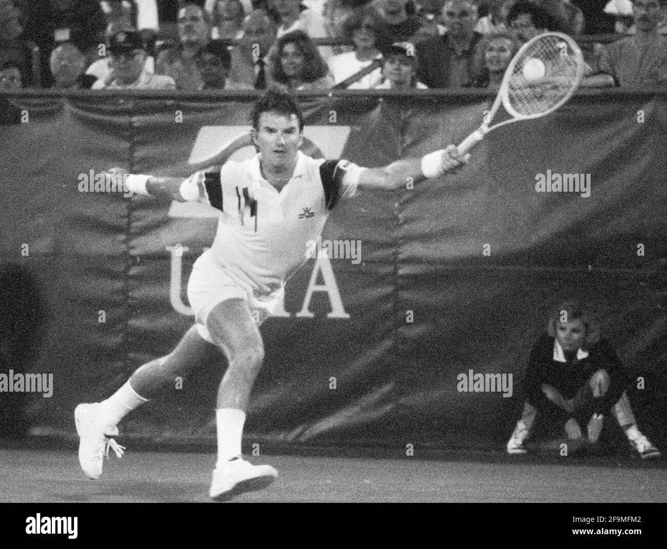 Jimmy connors party hi-res stock photography and images - Alamy