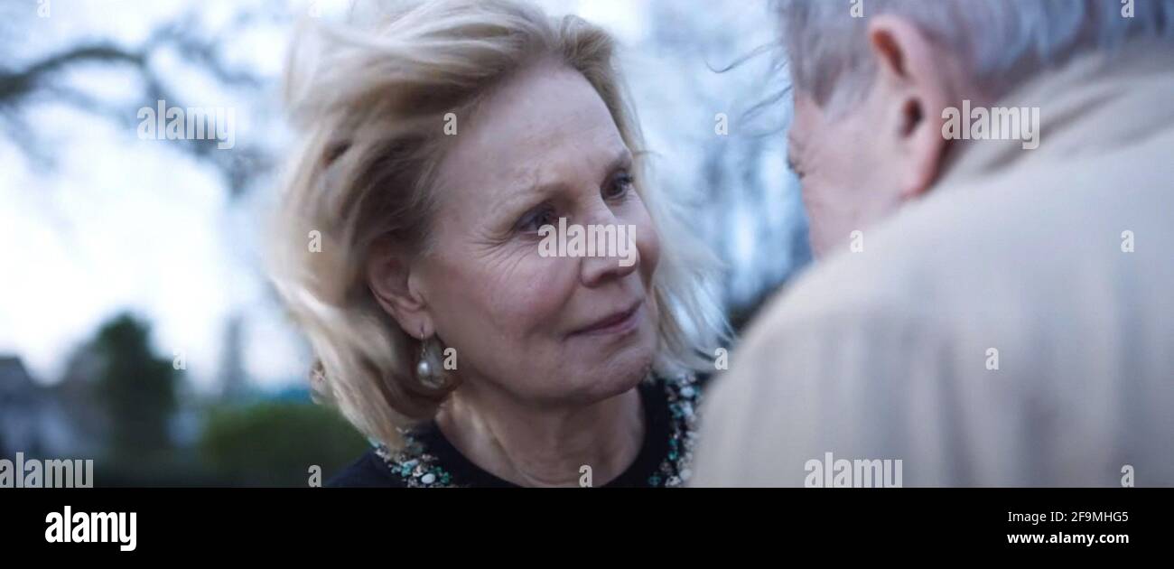 MY WONDERFUL WANDA, (aka WANDA, MEIN WUNDER), from left: Marthe Keller ...