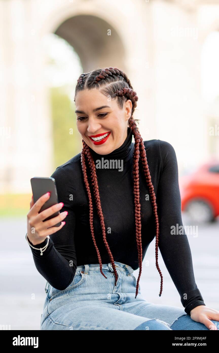 Braids maker hi-res stock photography and images - Alamy