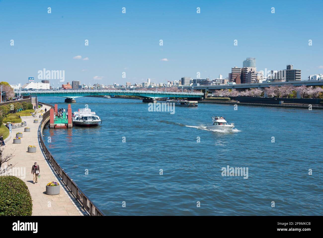 Tokyo, Japan - Sumida River (Sumidagawa) view from Azuma Bridge ...