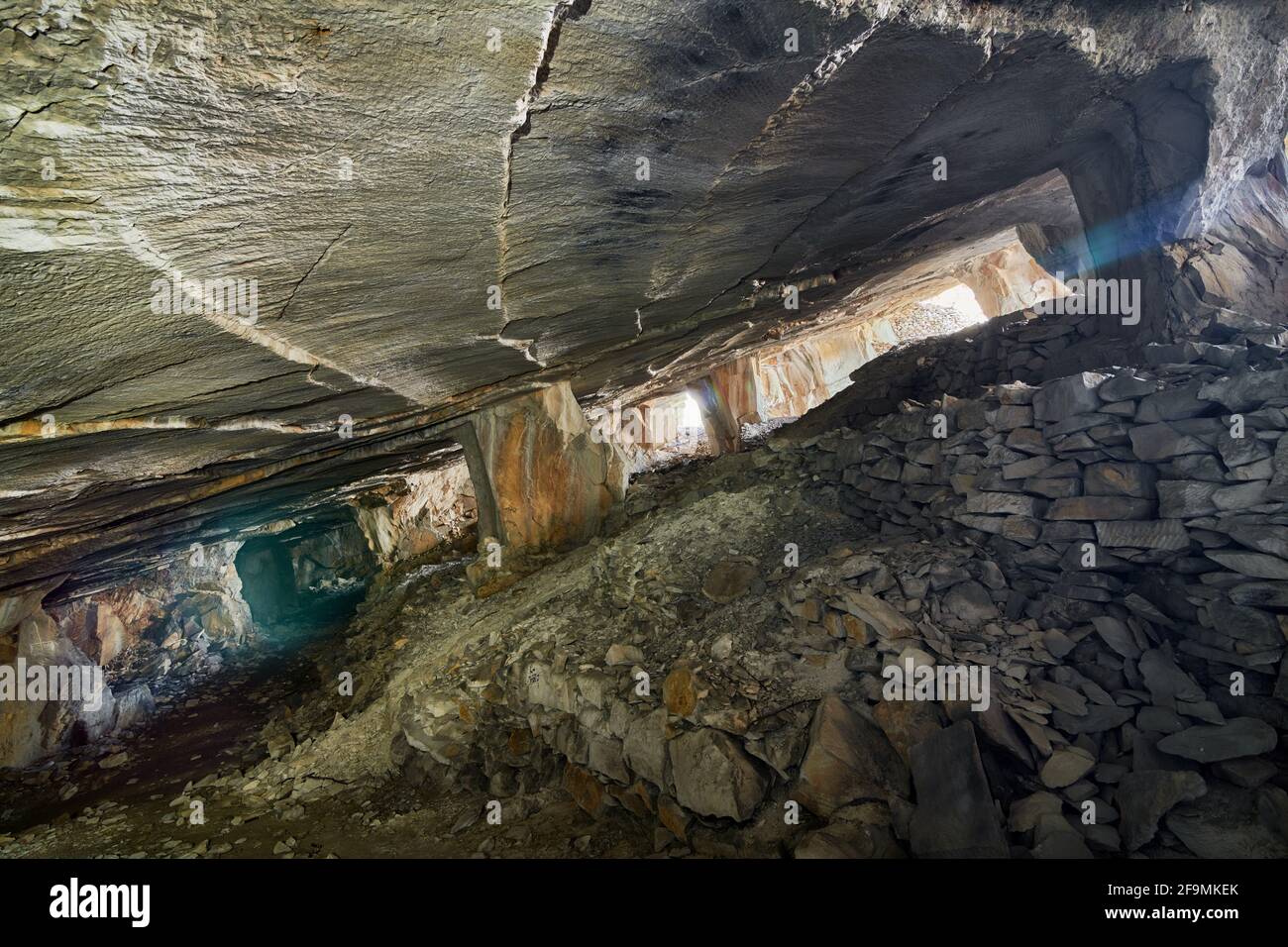 Chalk quarry italy hi-res stock photography and images - Alamy