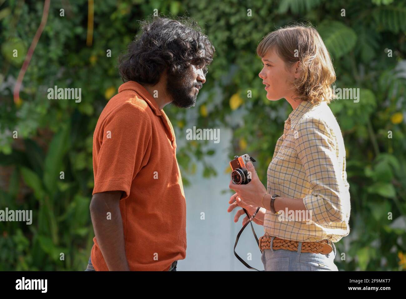 THE SERPENT, from left: Amesh Edireweera as Ajay Chowdhury, Mathilde ...