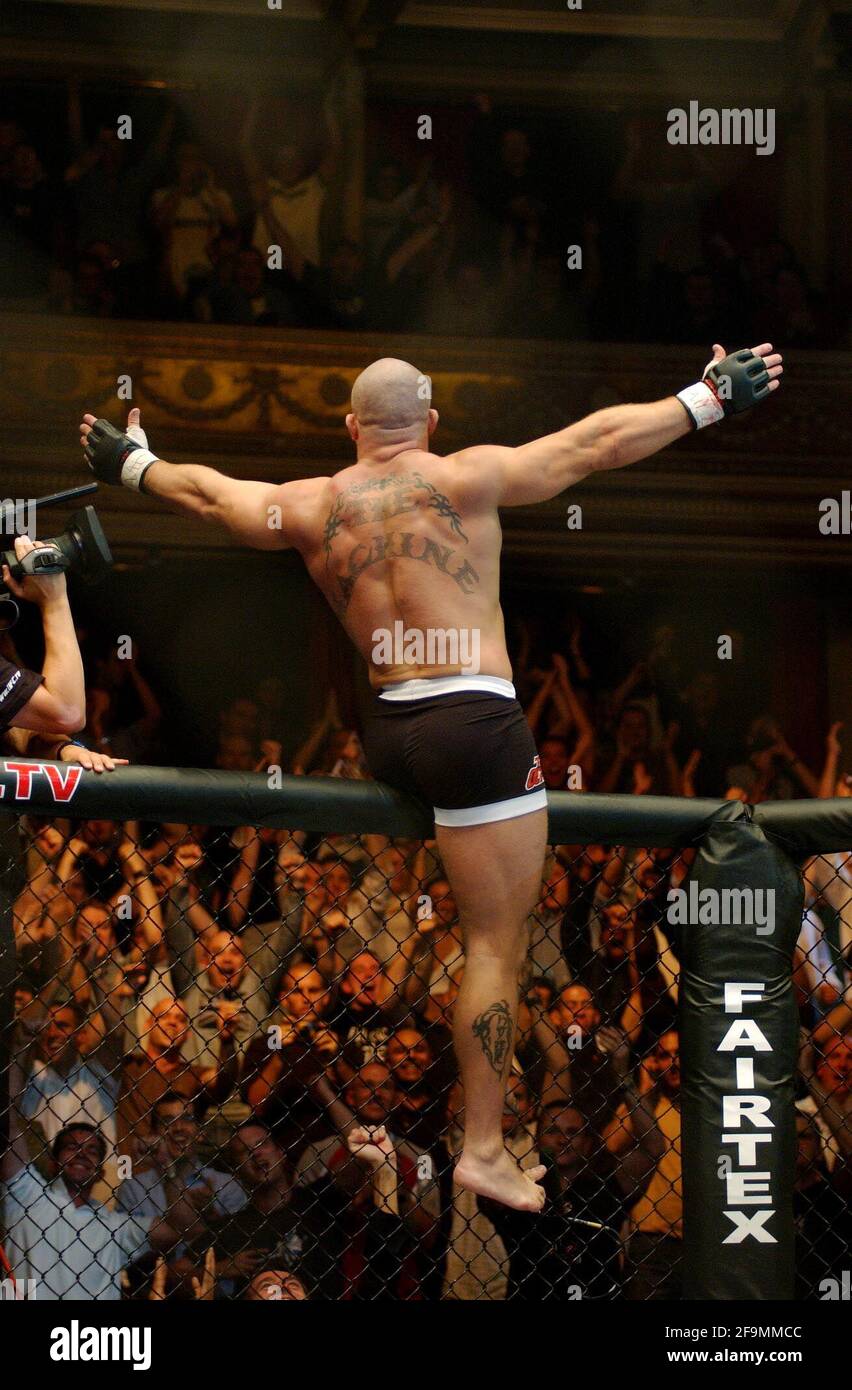 UK UFC Heavyweight fighter Ian 'The Machine' Freeman celebrates his win ...