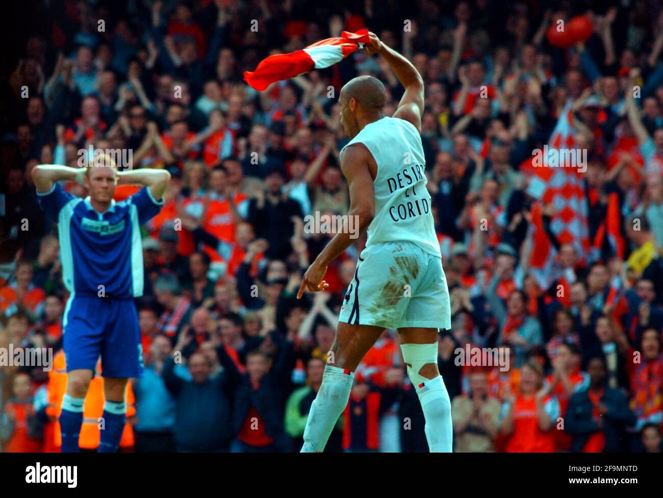 ARSENAL V EVERTON 11/5/2002 HENRY AFTER THE 3RD GOAL PICTURE DAVID ...