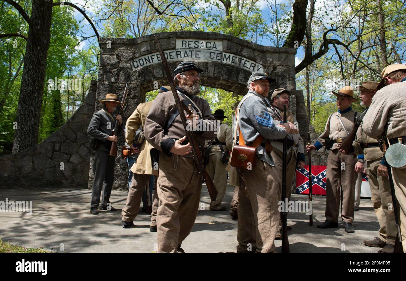 Infantry line hi-res stock photography and images - Alamy