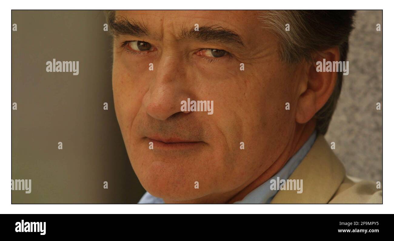 Anthony Beevor Author pic David Sandison 2/5/2002 Stock Photo - Alamy