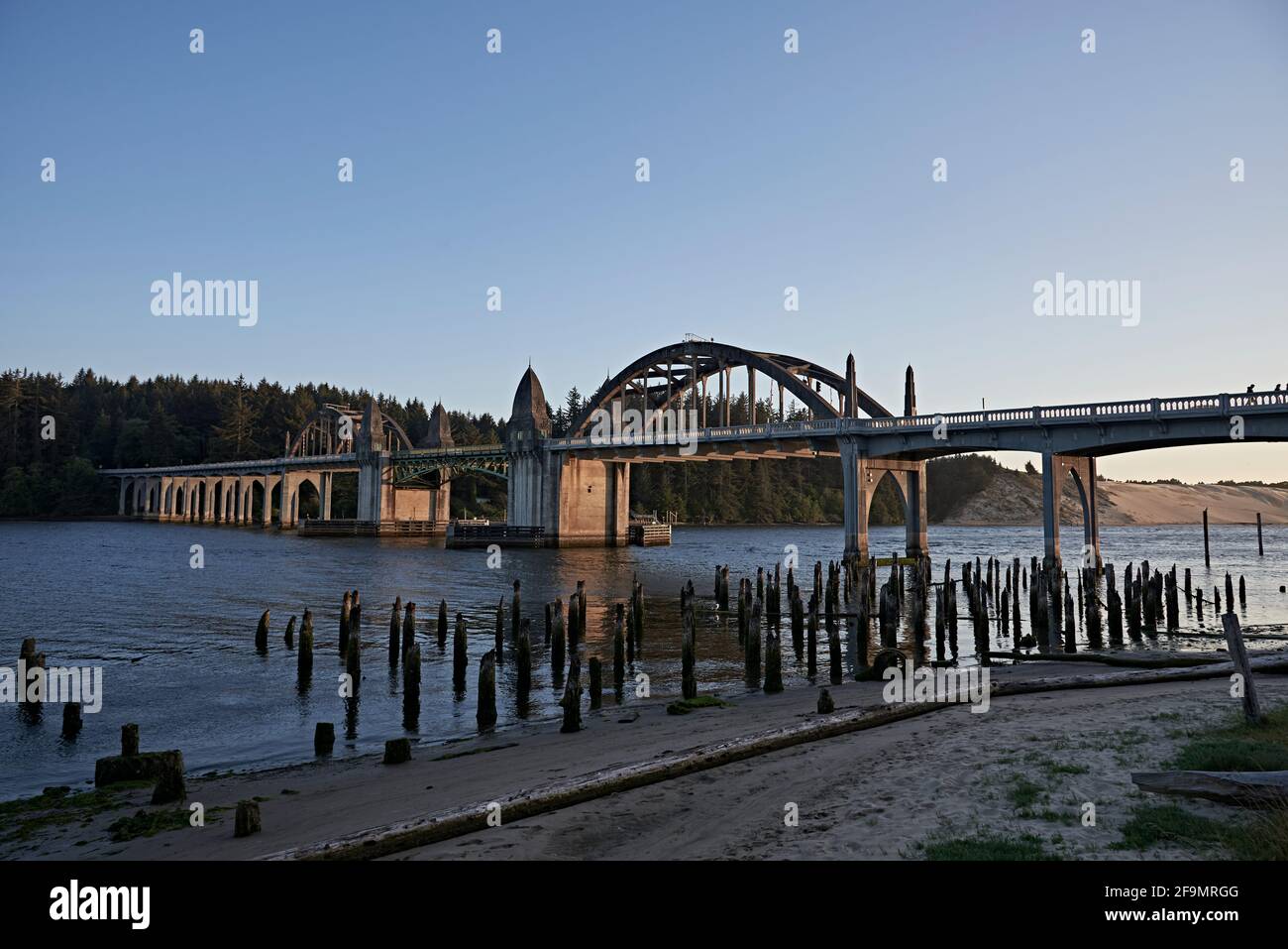 Siuslaw river bridge hi-res stock photography and images - Alamy