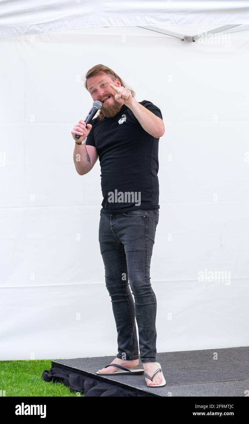 Comedian Brett Blake performing at the Melbourne Beer Festival ...