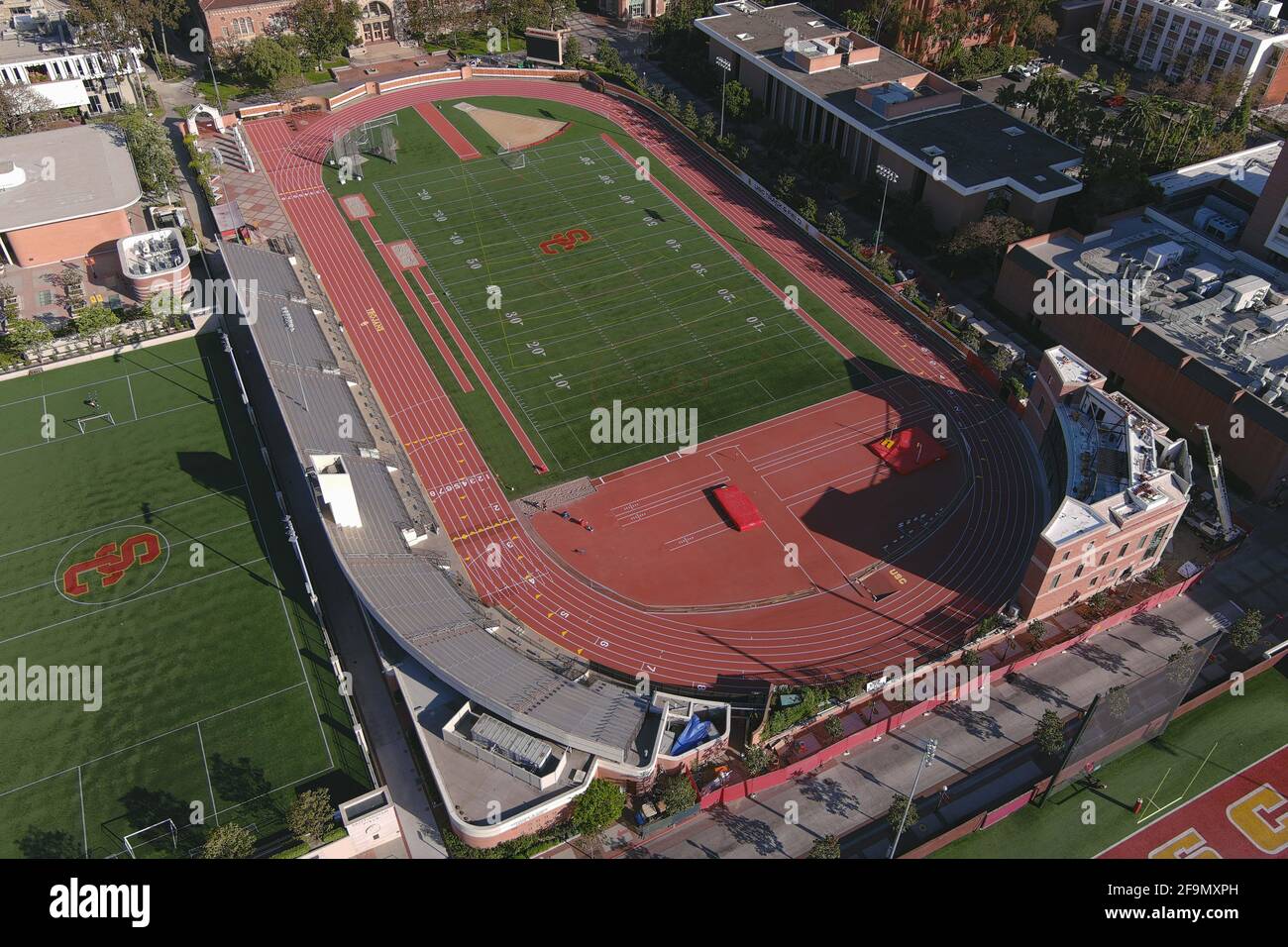 Usc campus aerial hi-res stock photography and images - Alamy