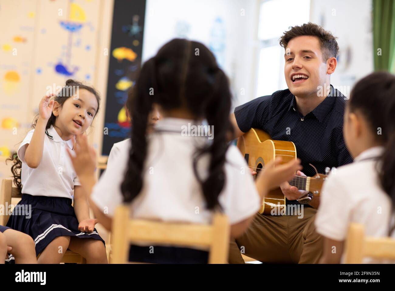 Kindergarten classroom music hi-res stock photography and images - Alamy