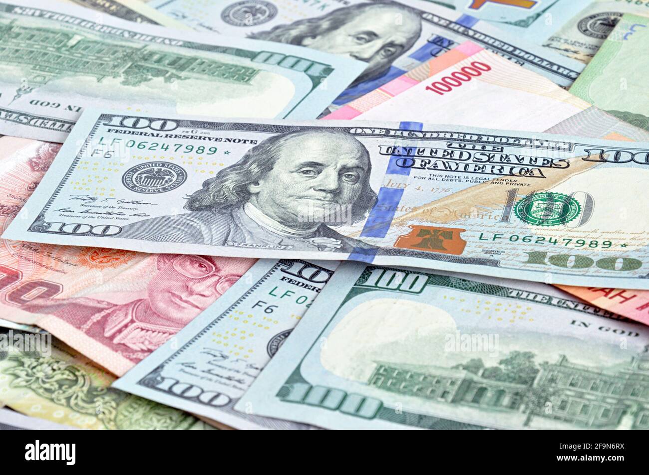 Mix money hi-res stock photography and images - Alamy