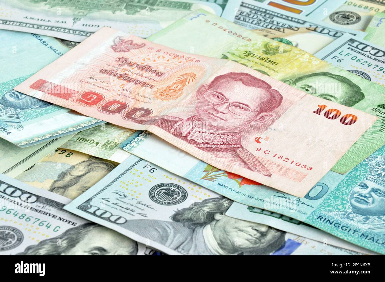 Money thai baht bill hi-res stock photography and images - Alamy