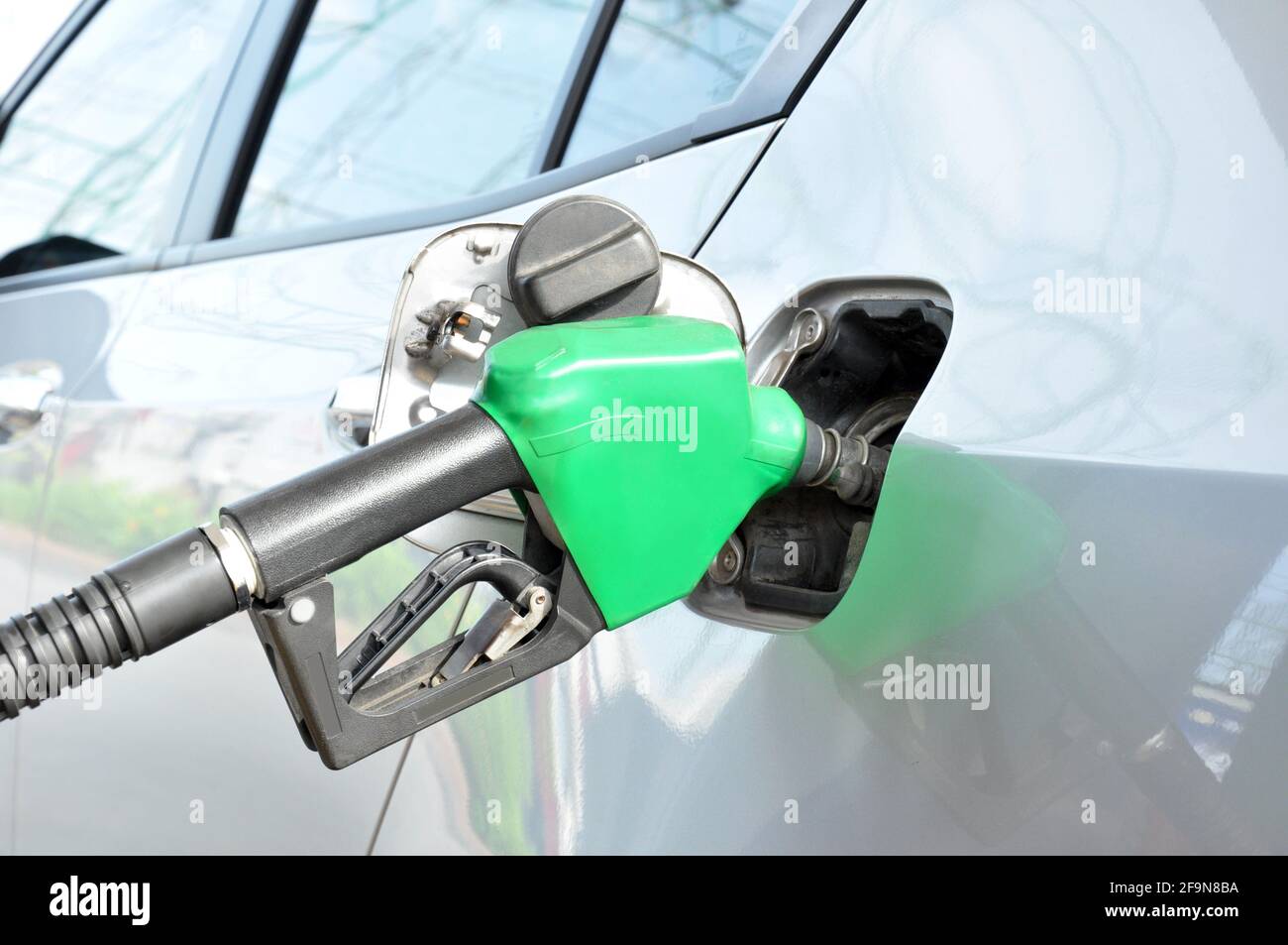 Filling station tank hi-res stock photography and images - Alamy