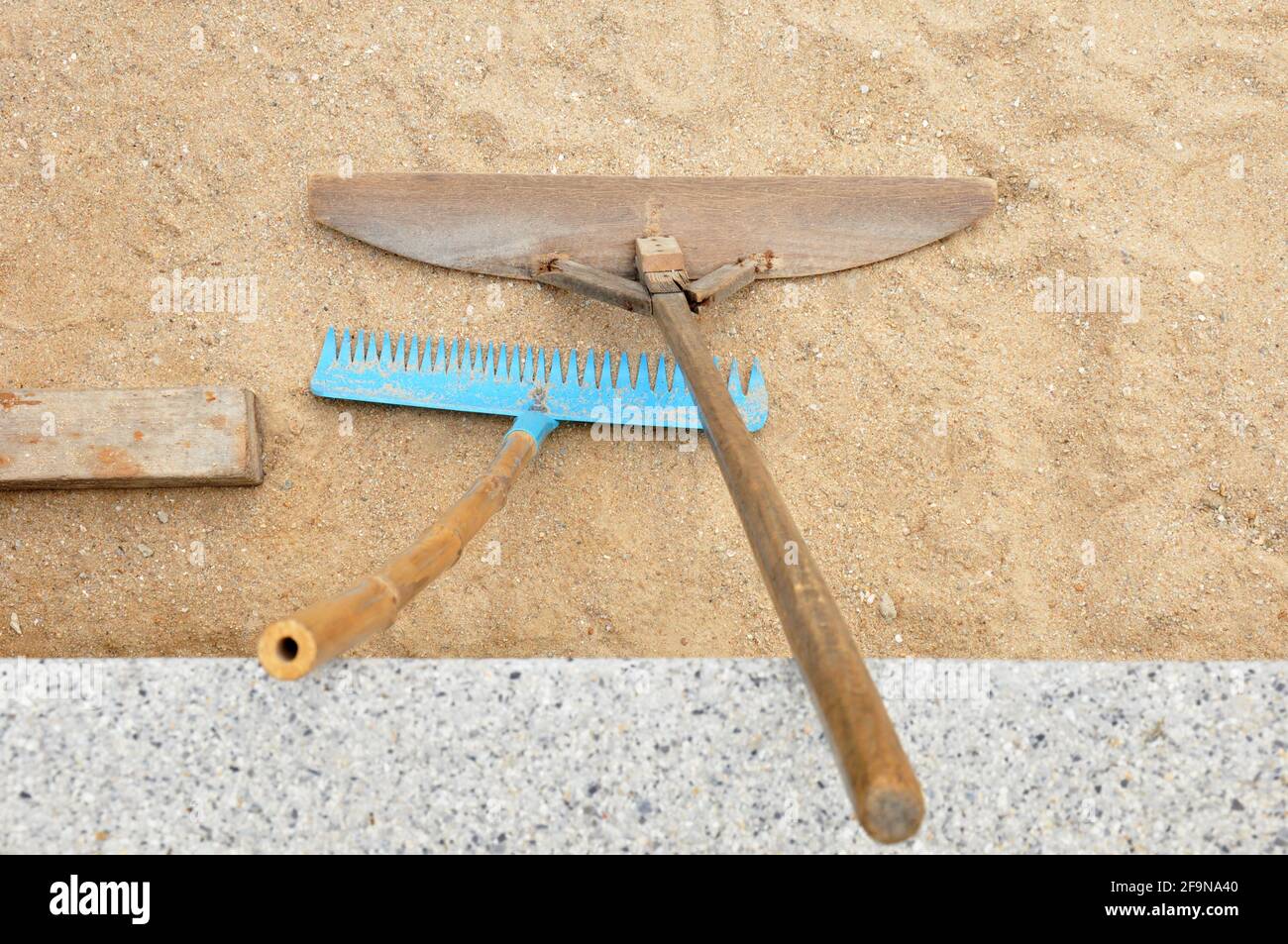 Raking sand hi-res stock photography and images - Alamy