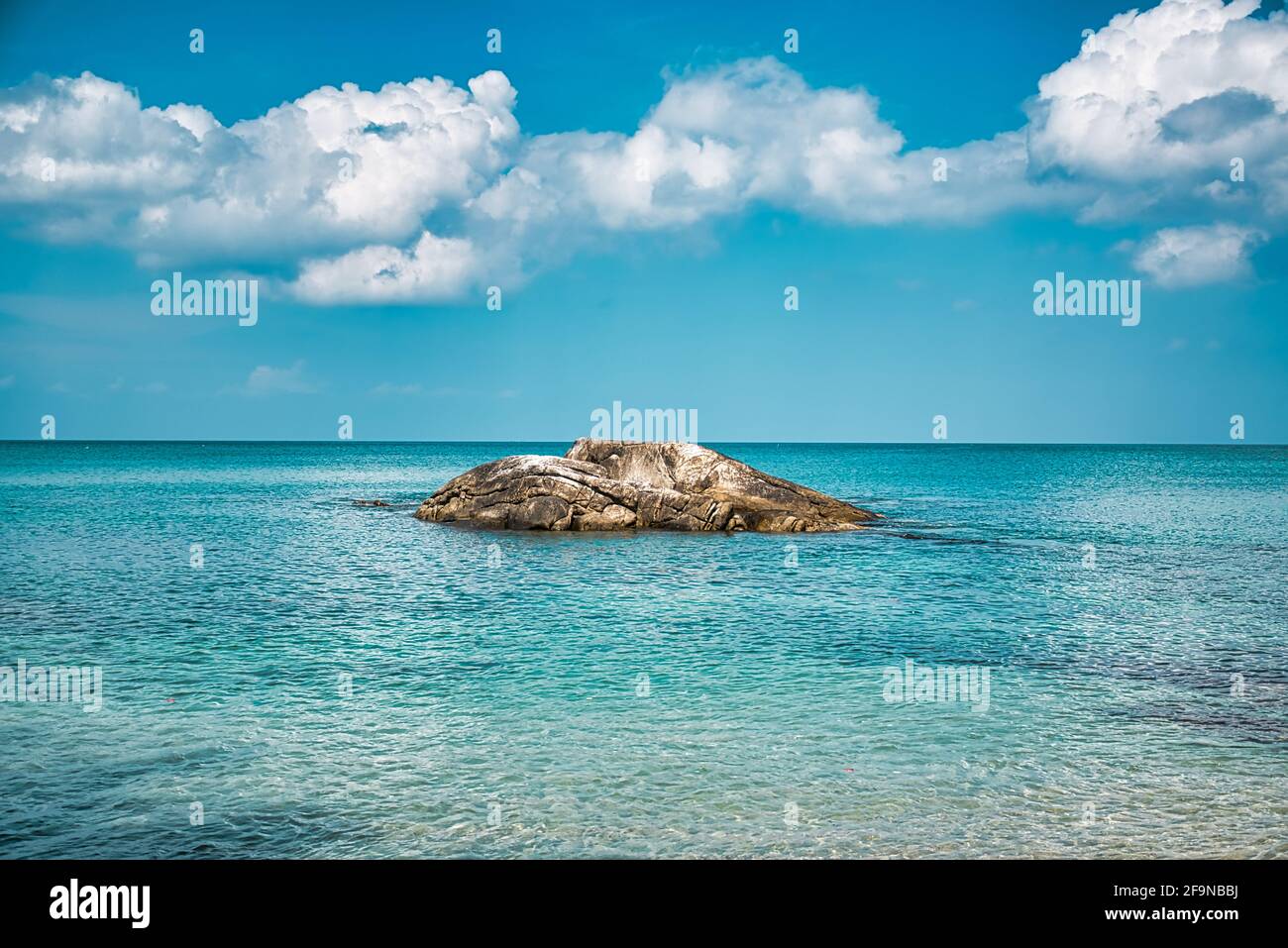 Empty bay hi-res stock photography and images - Alamy