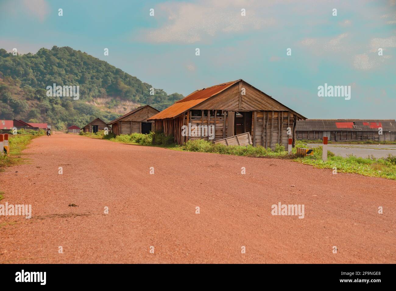 Several barns hi-res stock photography and images - Alamy