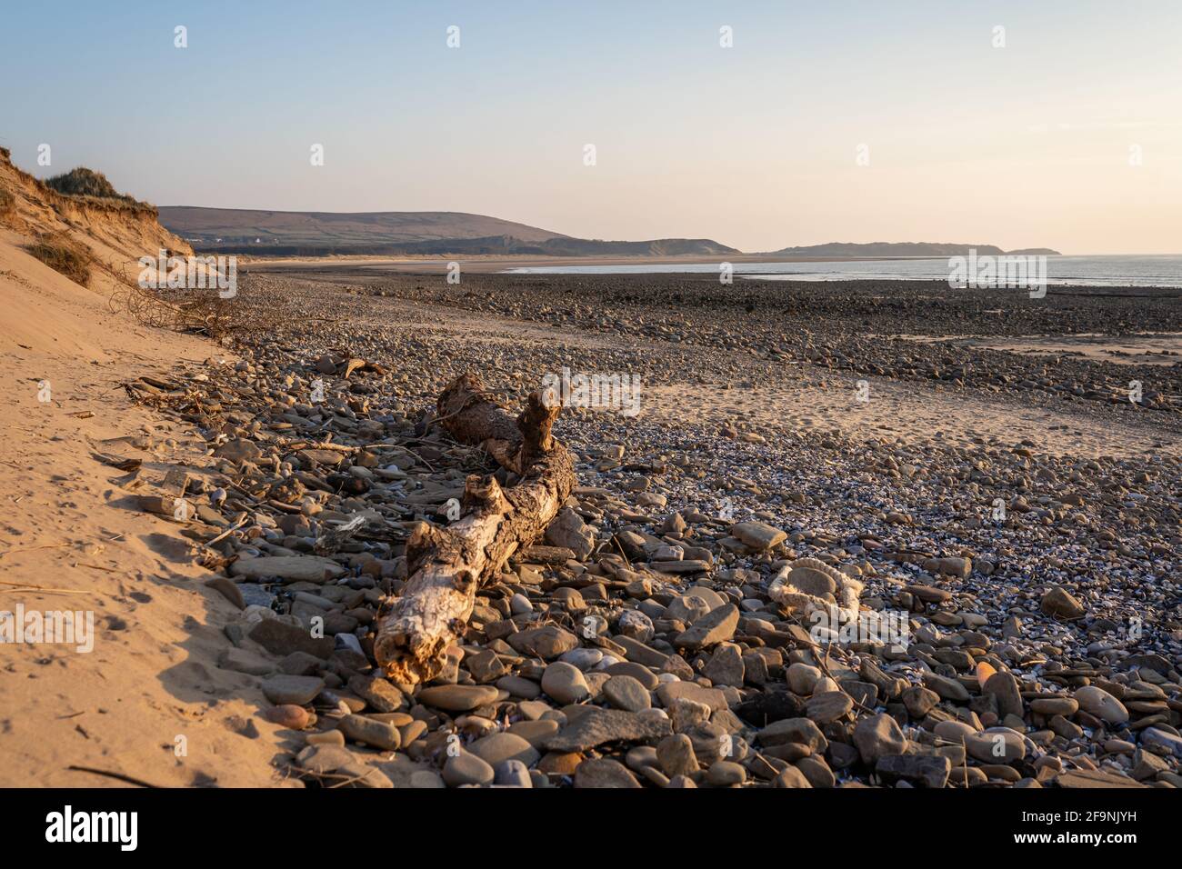 Seascape pebbles sea beach hi-res stock photography and images - Alamy