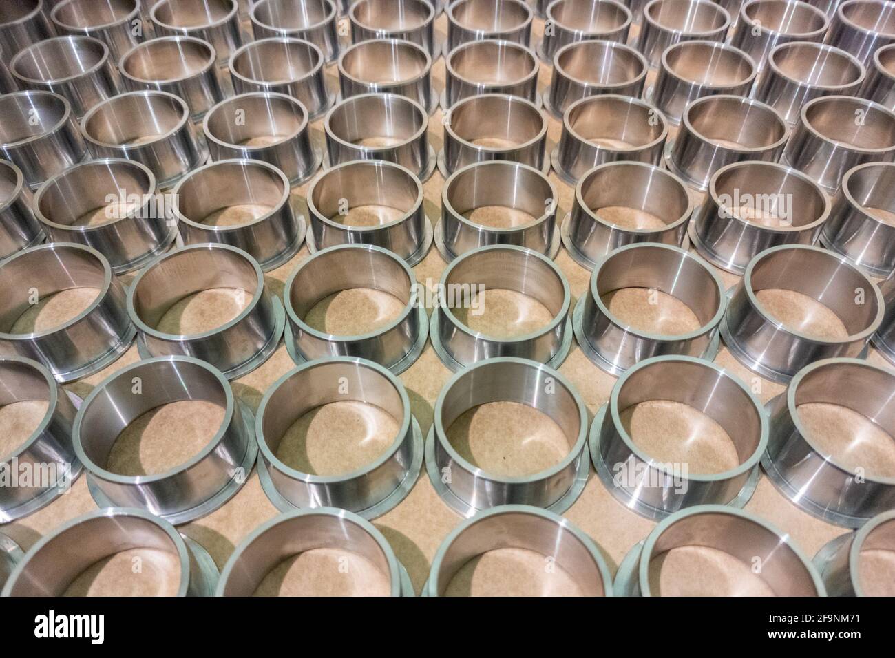 Circular flange hi-res stock photography and images - Alamy