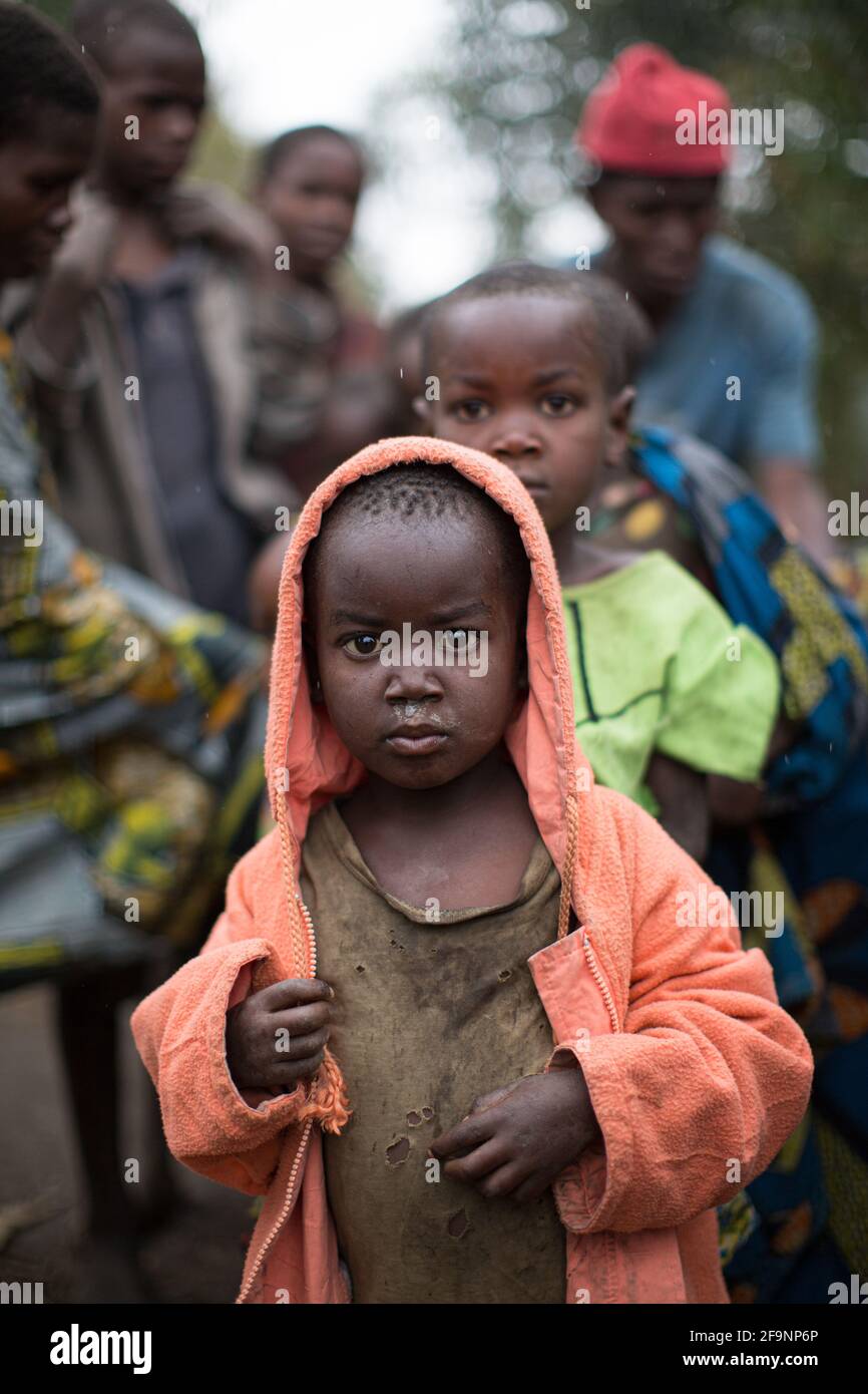 Traditional villagers hi-res stock photography and images - Alamy