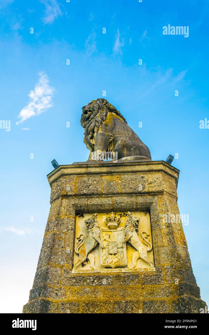The Bavarian lion at the entrance of the port of Lindau, Germany Stock ...
