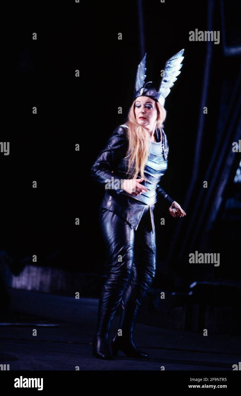 Gwyneth jones hi-res stock photography and images - Alamy