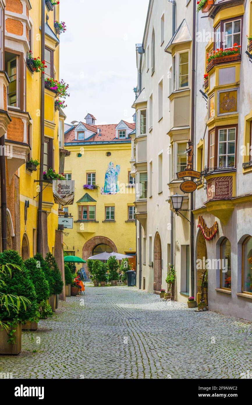 Colorful facades of houses in the Austrian city Hall in Tirol Stock ...